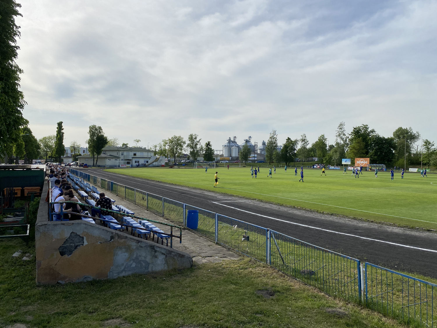 Pałuczanka między jeziorami i Hutnik w lesie [Z PODRÓŻY] - Numer 14 ...